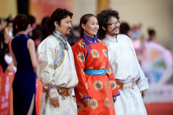 Cast members of Norjmaa in ethnic costumes hit the Red Carpet of the ...